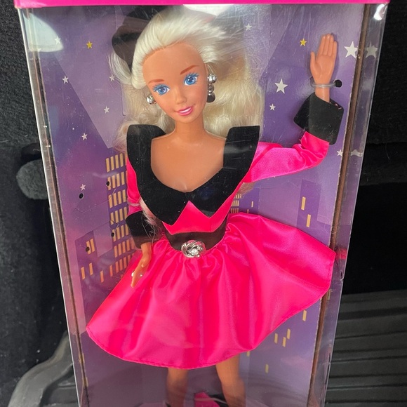Mattel | Toys | Barbie Steppin Out Vintage Fashion Doll | Poshmark